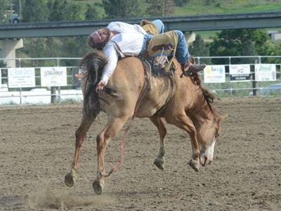 Rodeo season begins with big crowd at White Bird | Sports ...