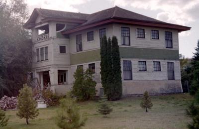 Looking Back: Nostalgia alive at old Ferdinand High School ...