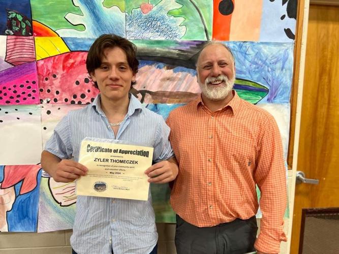 Riggins City Council: Riggins welcomes Gatti, awards certificate to ...