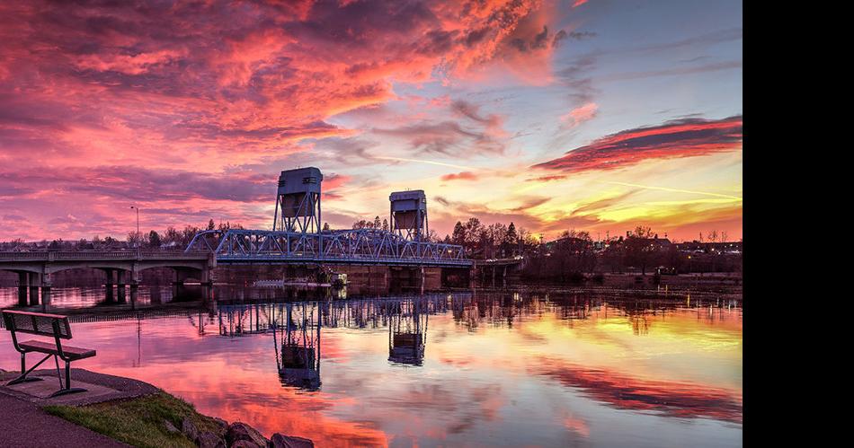 Levee that joins Lewiston-Clarkston great place to walk, play, watch ...