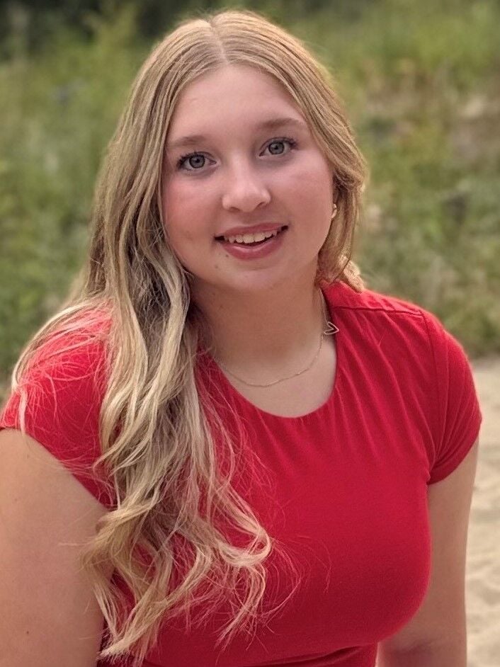 Two Kamiah freshmen vie for Lewis County Fair Royalty | News ...