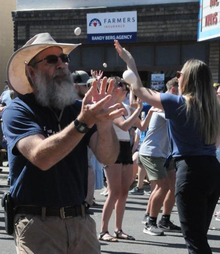 Border Days Super Egg Toss 2025: Choose your partner wisely ...