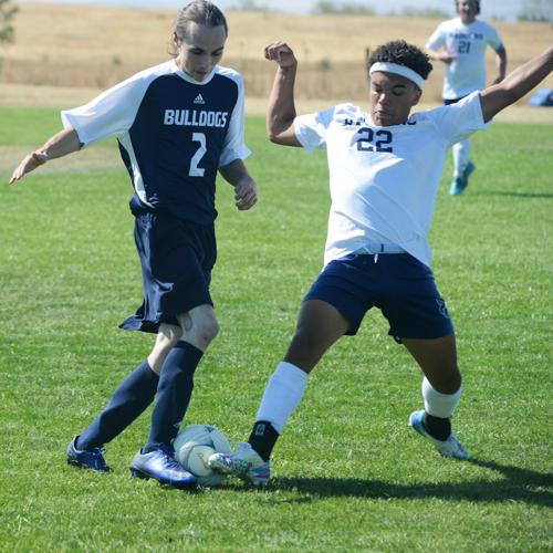 Bulldogs bop Bonners | Sports | idahocountyfreepress.com