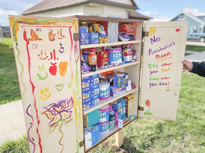 Family sets up ‘Community Sharing Box’; B Street cupboard is open to ...