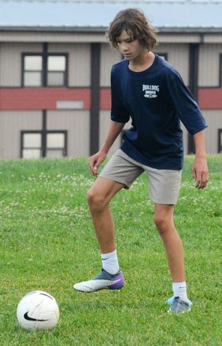 Dawgs Hit Fields, Courts | Sports | idahocountyfreepress.com