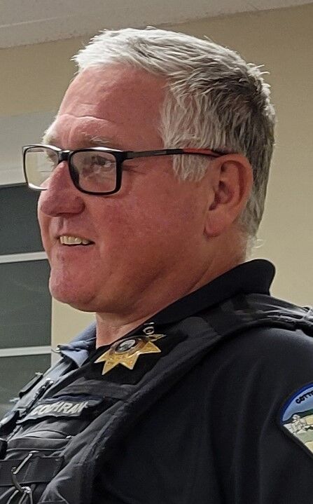 Guest Column: Standoff in Cottonwood - Folks step up, help | Opinion ...