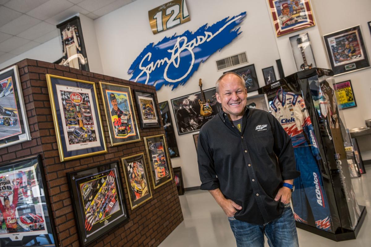 NASCAR artist living the dream