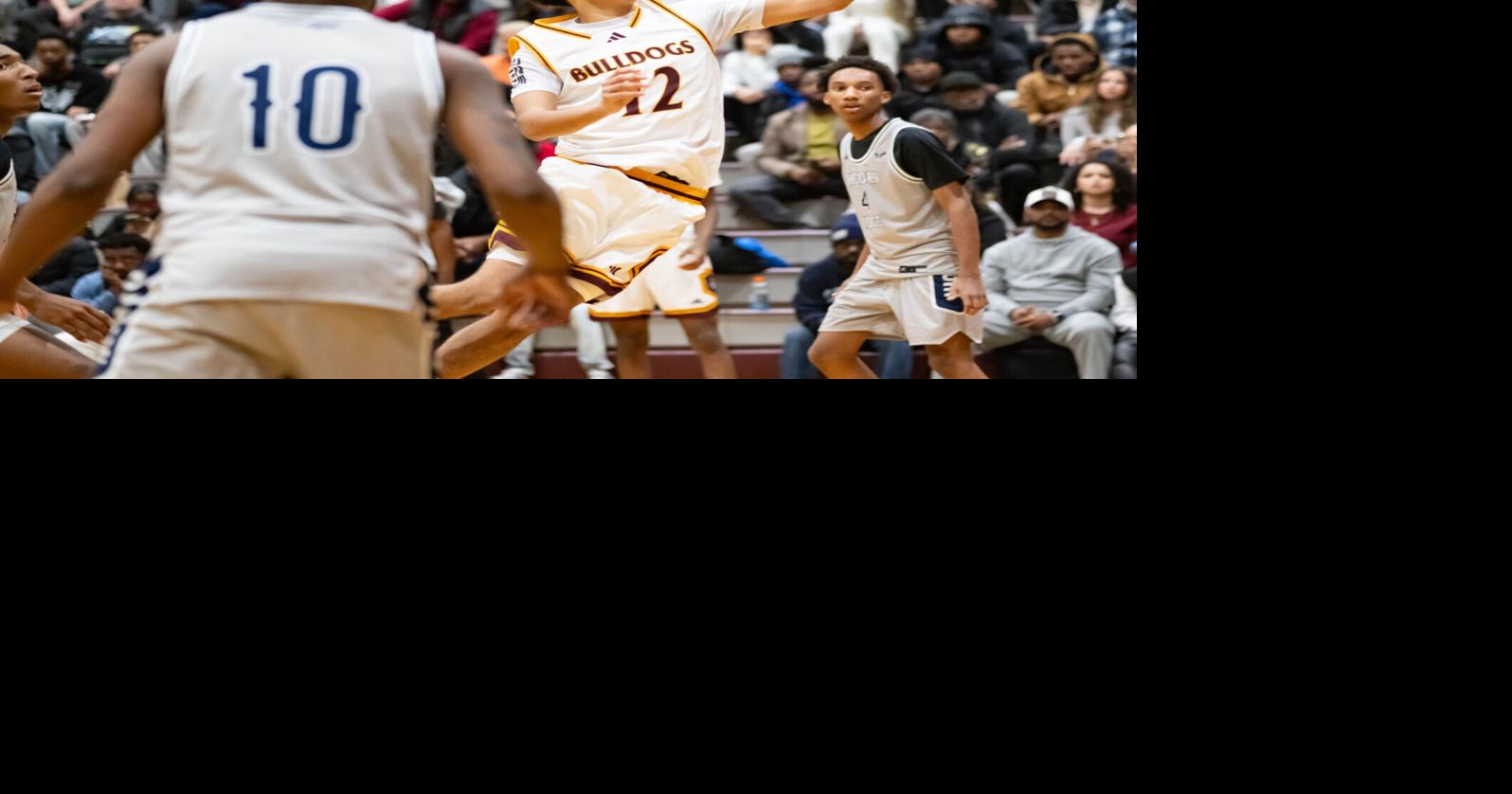 PHOTOS - Jay M. Robinson hosts Hickory Ridge in boys basketball