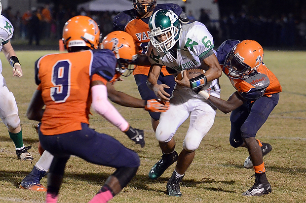 Wonders spoil Vance homecoming
