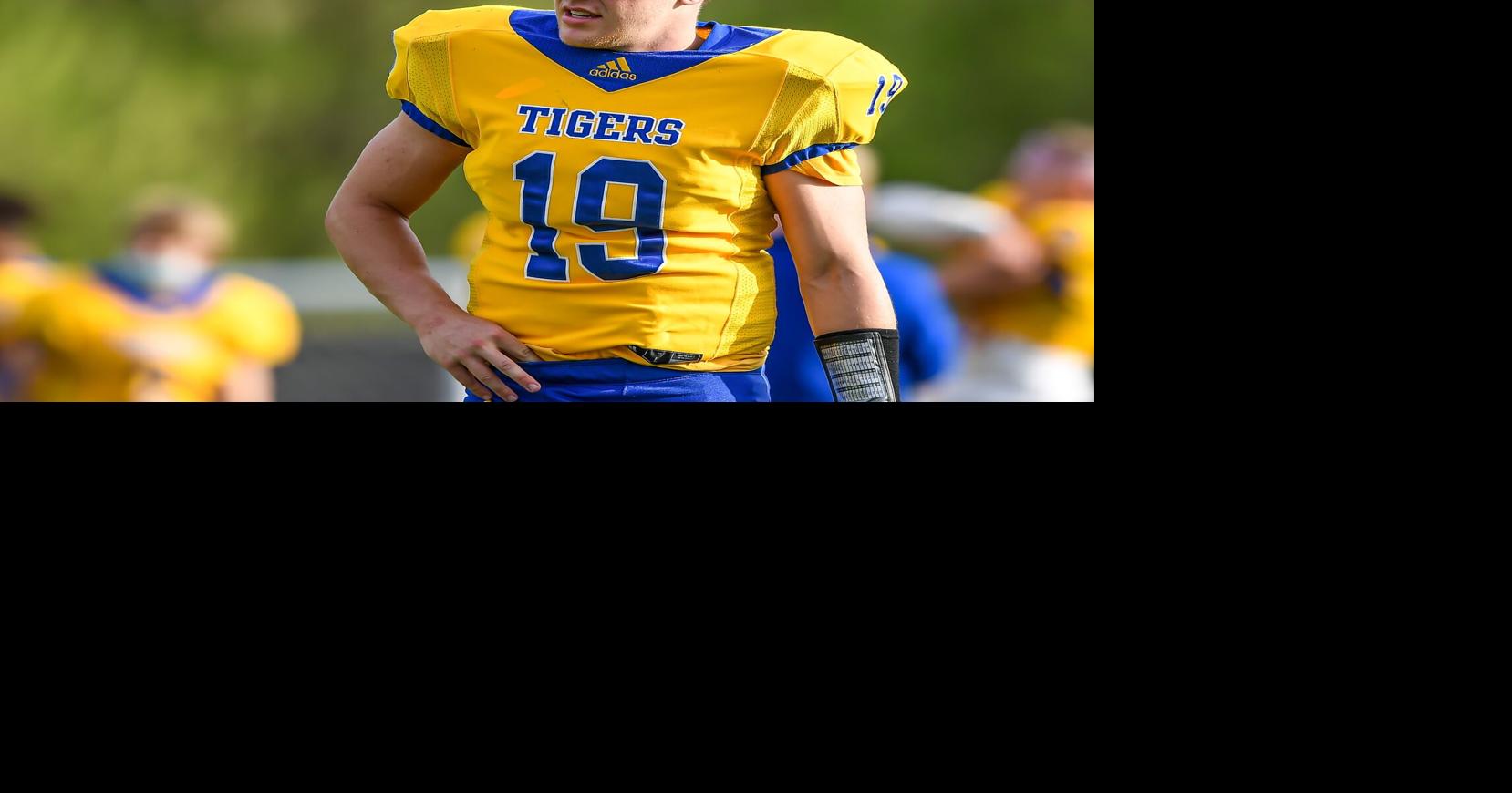 C. JEMAL HORTON COLUMN: ‘Quarterbacker’: Tigers’ tough-as-nails Tyson ...