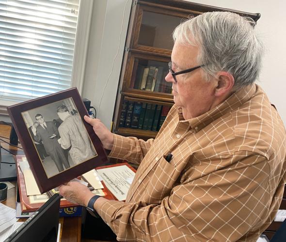 Friday 5: New restaurant into the O'Charley's building