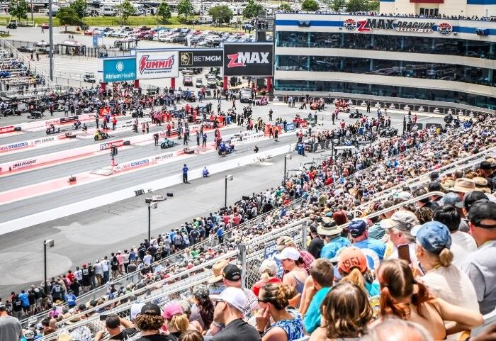 A big weekend of drag racing and entertainment at zMax