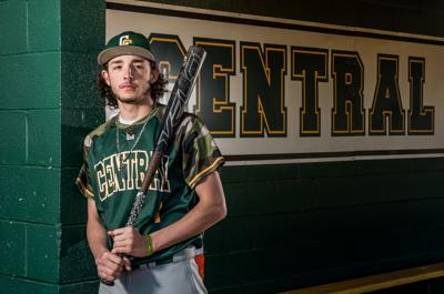 Vikings' Rowden commits to Pfeiffer baseball