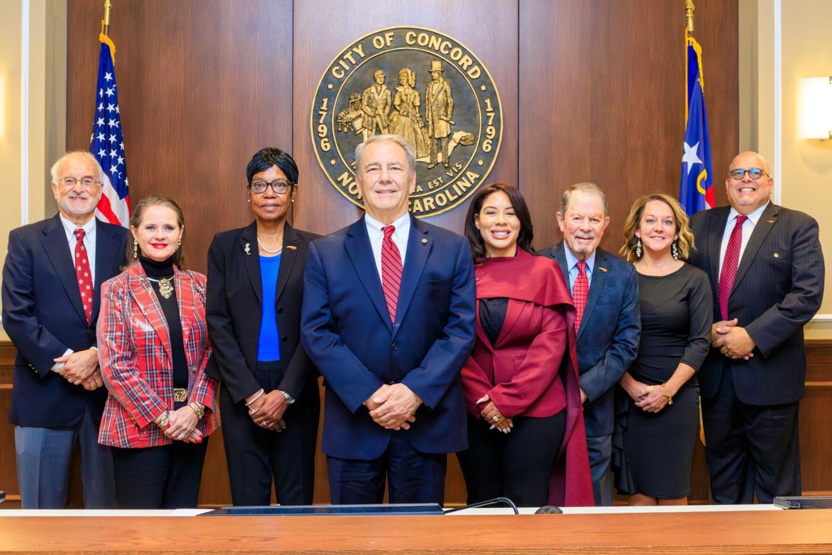 Concord NC swears in mayor, council members