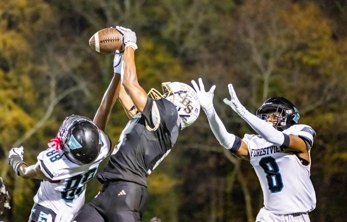 PHOTOS - Concord 29 Forestview 28