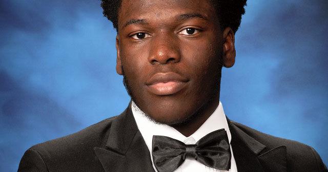 2024 Senior Spotlight: Oluwaseyi Marvellous Ibitoye