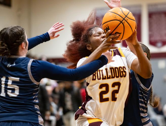Ragin' defense has Hickory Ridge girls off to a fast start