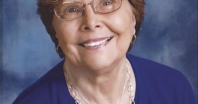 Pfeiffer Ann Garver Cook Scholarship awarded Rachel Hogan