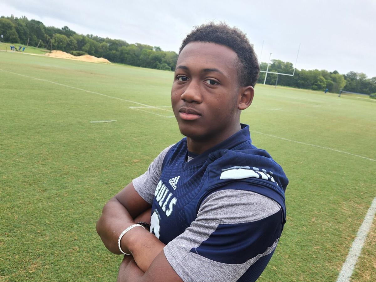 C. JEMAL HORTON COLUMN: Crossing Jordan: Bulls senior switches ...
