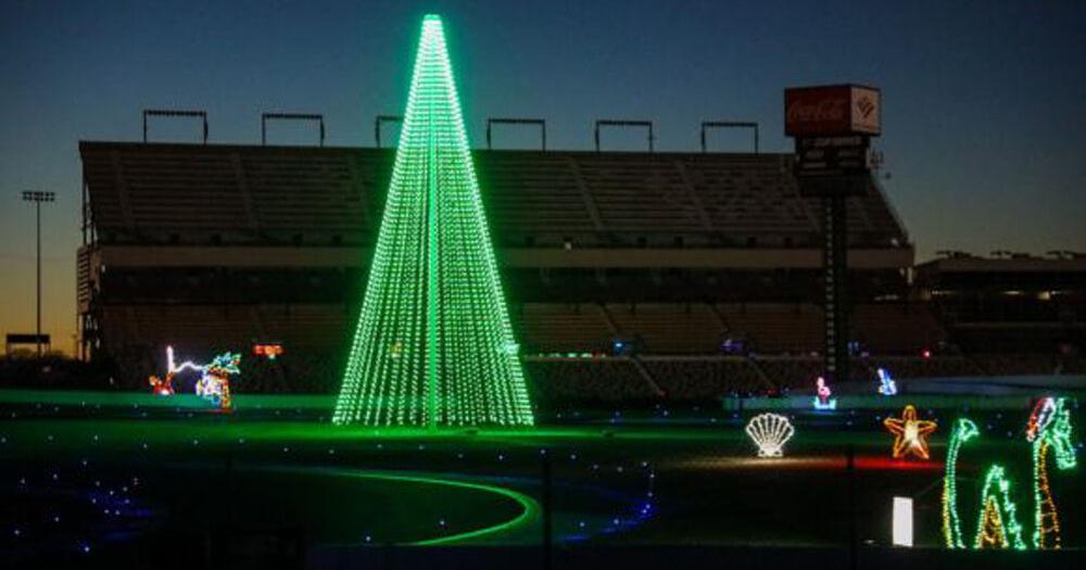 Speedway Christmas: Lights, movies and plenty of holiday spirit