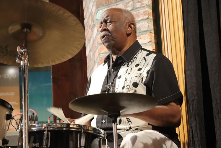 'Pretty' Purdie brings the Purdie Shuffle to Greenwood | News ...