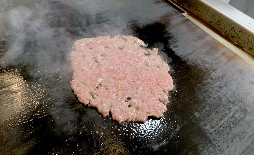 A smash hit: Grill 246 offers burgers crafted with artistry, cooked ...