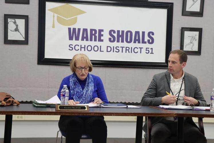 D51 trustees praise superintendent, review district health readiness ...