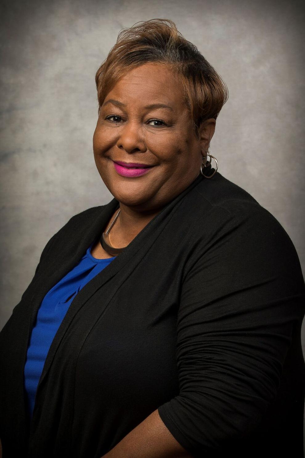 Edwards wins another term as Abbeville mayor; Thomas holds on to ...