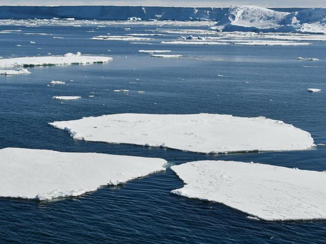 Deep-ocean heat near Antarctica threatens catastrophic sea rises ...