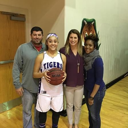 Ergle eclipses 1,000 career points | High School | indexjournal.com