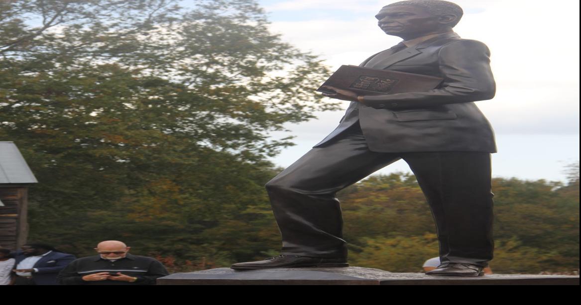 Mays statue unveiled at historic site | News | indexjournal.com