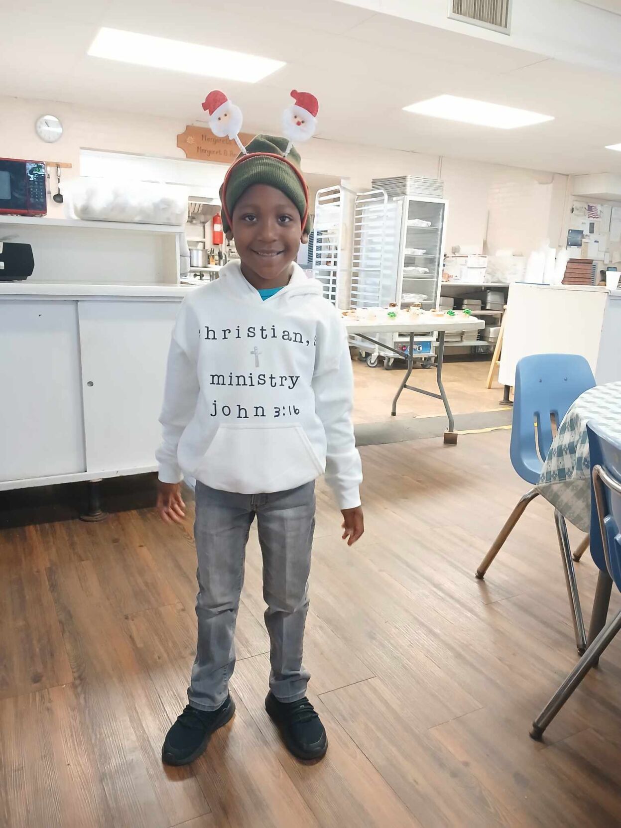 Edwards spreads joy through giving | Community | indexjournal.com