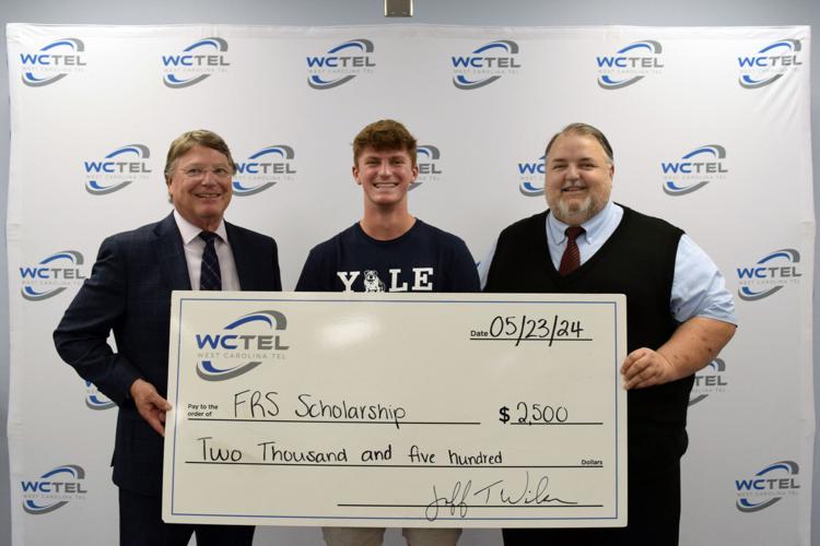 WCTEL, FRS award more than $17,500 in youth scholarships | Lakelands ...