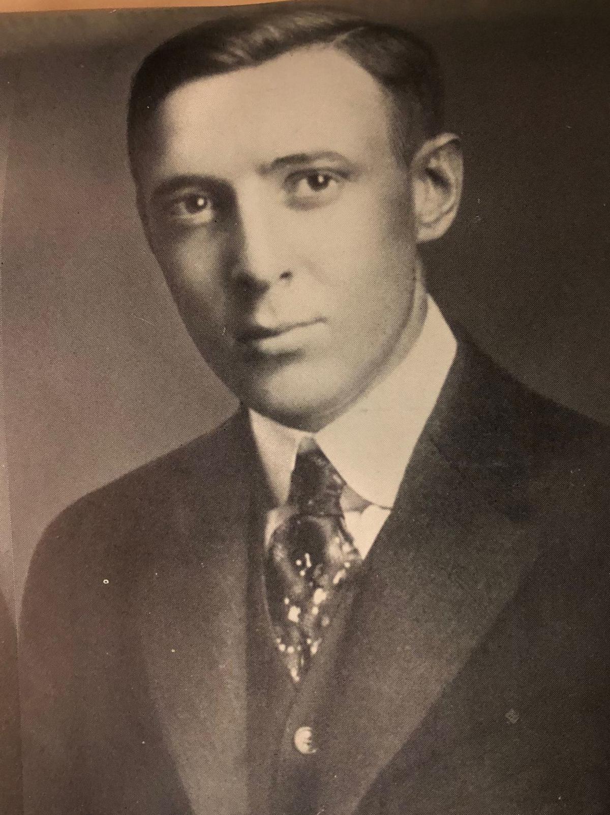 Greenwood and the Great War: Dr. Raymond Davis gets 'in' the war | News ...