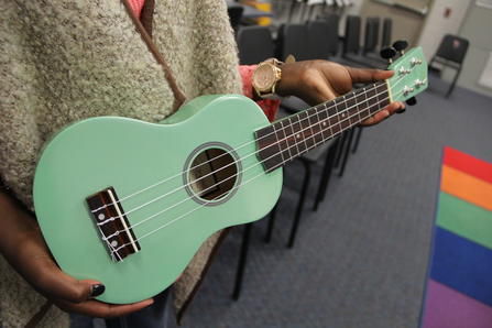 Music teacher brings ukuleles into classroom | News | indexjournal.com