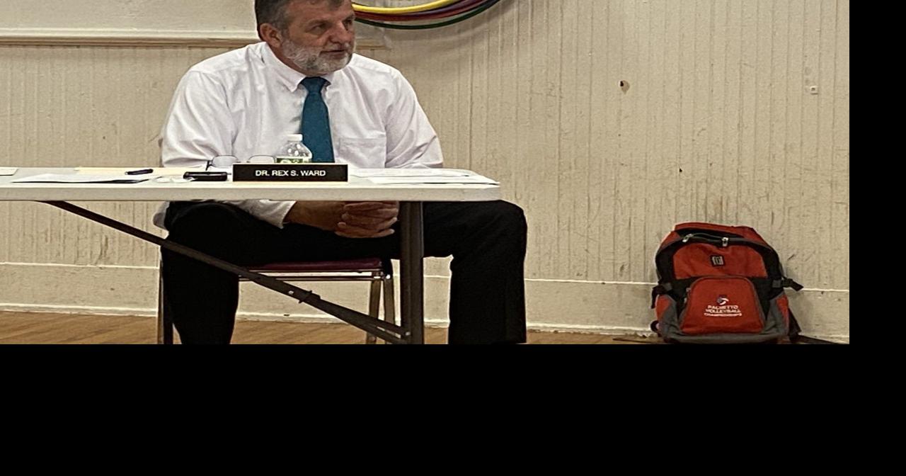 District 52 Superintendent Rex Ward to retire after 2021-22 school year ...