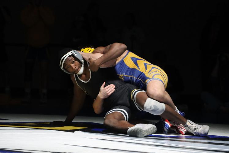 Greenwood boys wrestling falls to Eastside in Upper State final ...