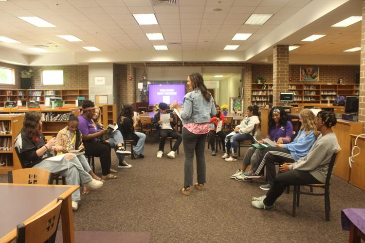 Student ambassadors help new students adjust at Emerald | News ...