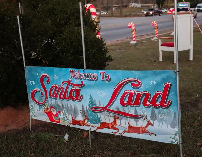 33 years of holiday cheer: Santa Land lights up Greenwood County | News ...