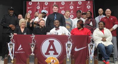 National Signing Day: Abbeville's Jackson signs with top JUCO program ...