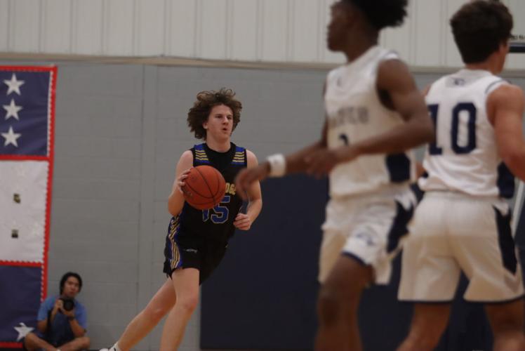 Cambridge's Maddox Lee surpasses 1,000 points, looking for more ...