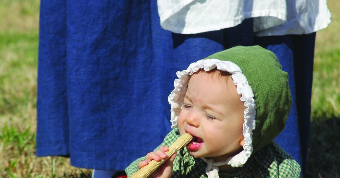 Living history: Reenactors give a taste of what life was like in ...