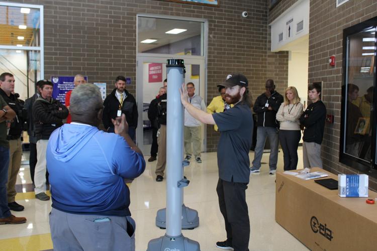 District 50 staff gets trained on weapons detectors | News ...