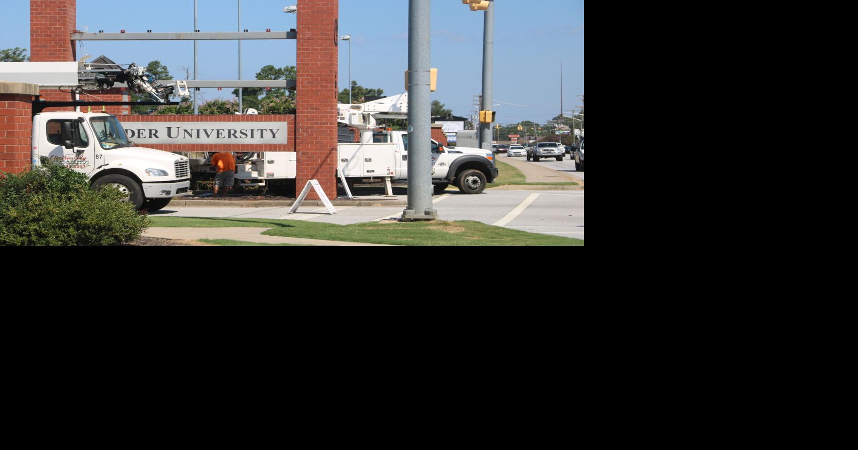 Jeff May Complex sign receiving technological updates | News ...