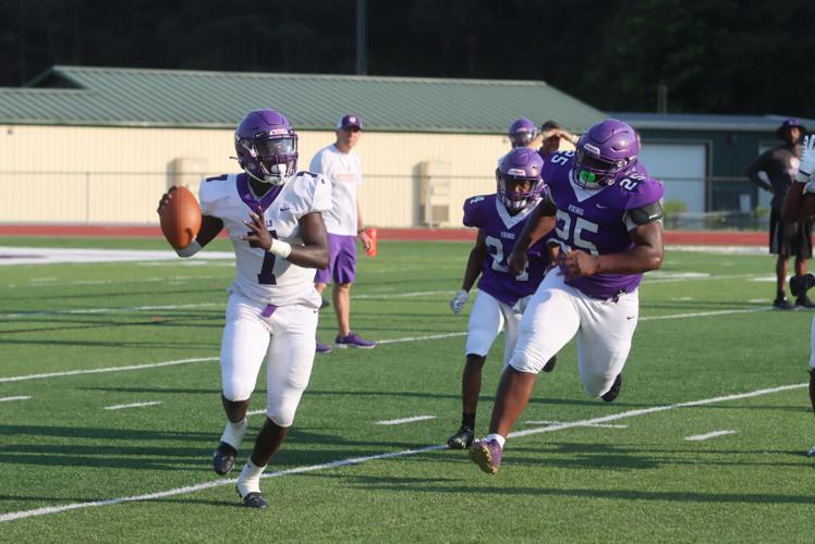 Emerald football concludes spring with showcase | Sports | indexjournal.com