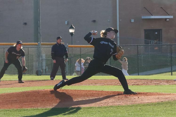 Early, big hits lead Greenwood baseball to win over Byrnes | Sports ...
