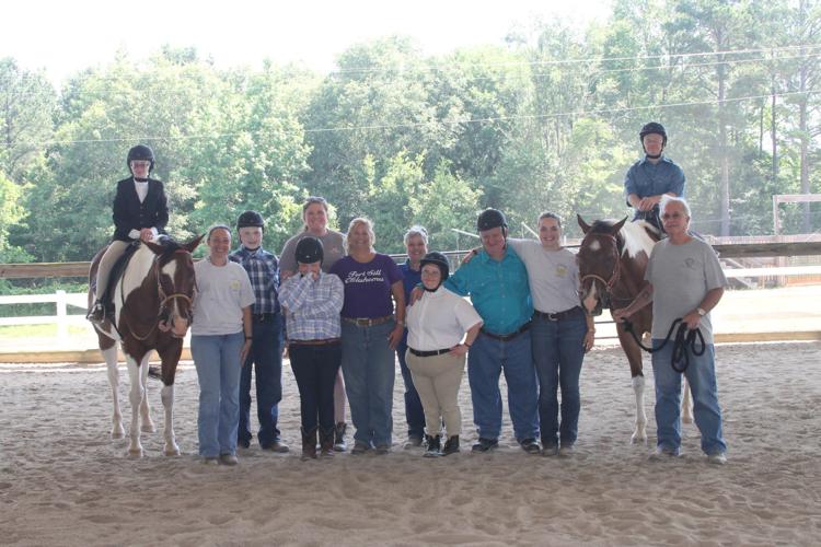Showstopping horsemanship: Bearcat Therapeutic Riding Team goes to ...