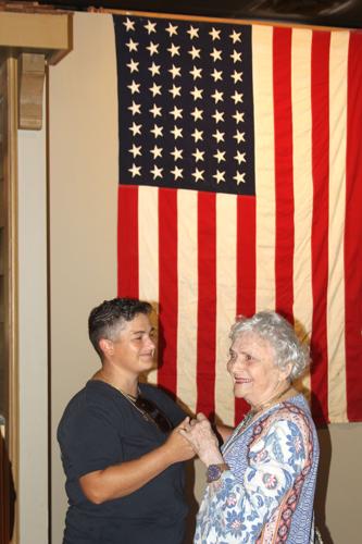 Evergreen memories: Woman donates wedding trousseau to Greenwood museum ...