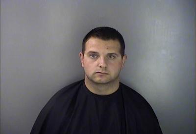 Report: 'Firefighter' faces charge after sending lewd picture to 14 ...