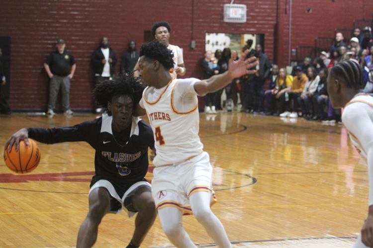 Two years early: Braylon Patterson surpasses 1,000 career points ...